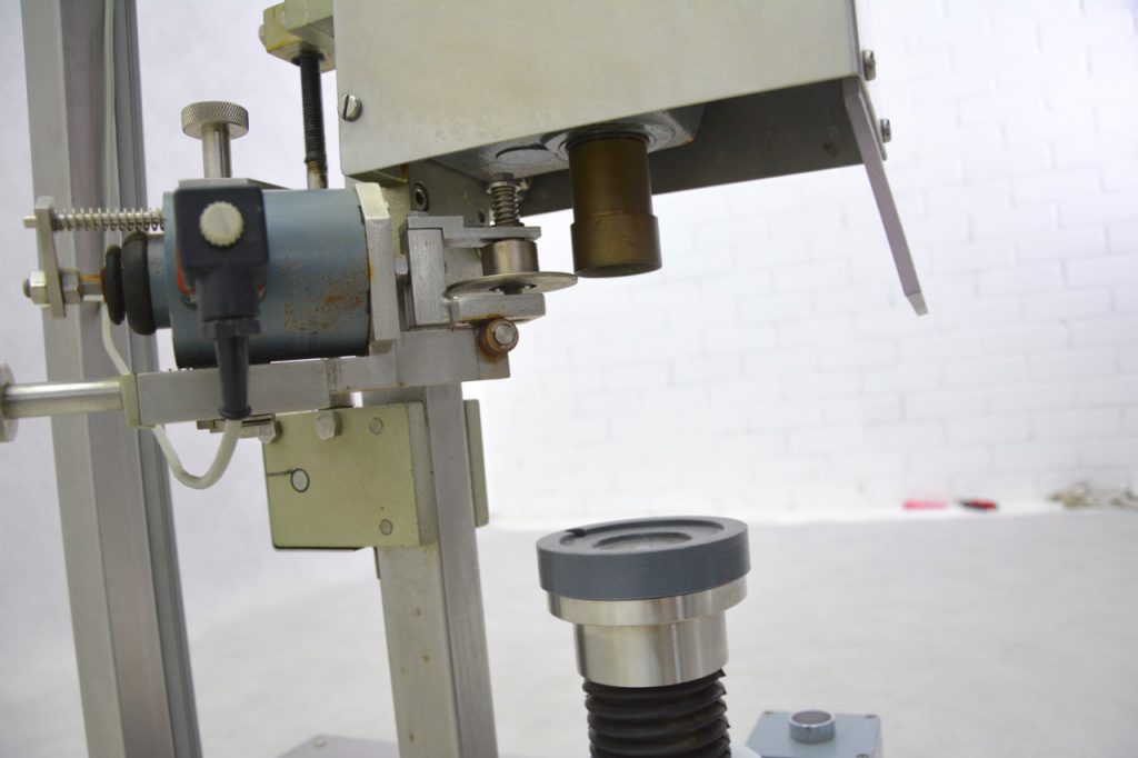 Plümat Maschinenbau VS 101 felsmachine - Gemini BV