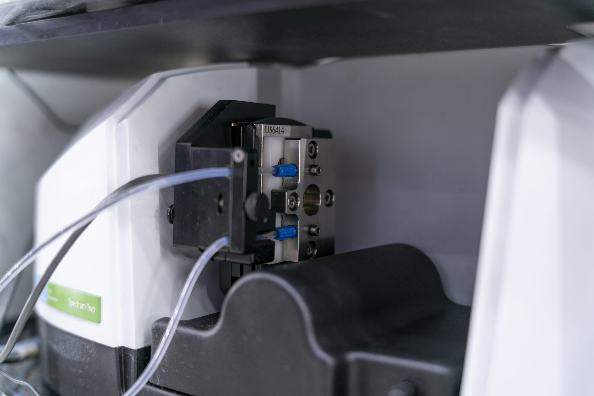 Perkin Elmer Fluid control module & Spectrum Two FT-IR Spectrofotometer ...